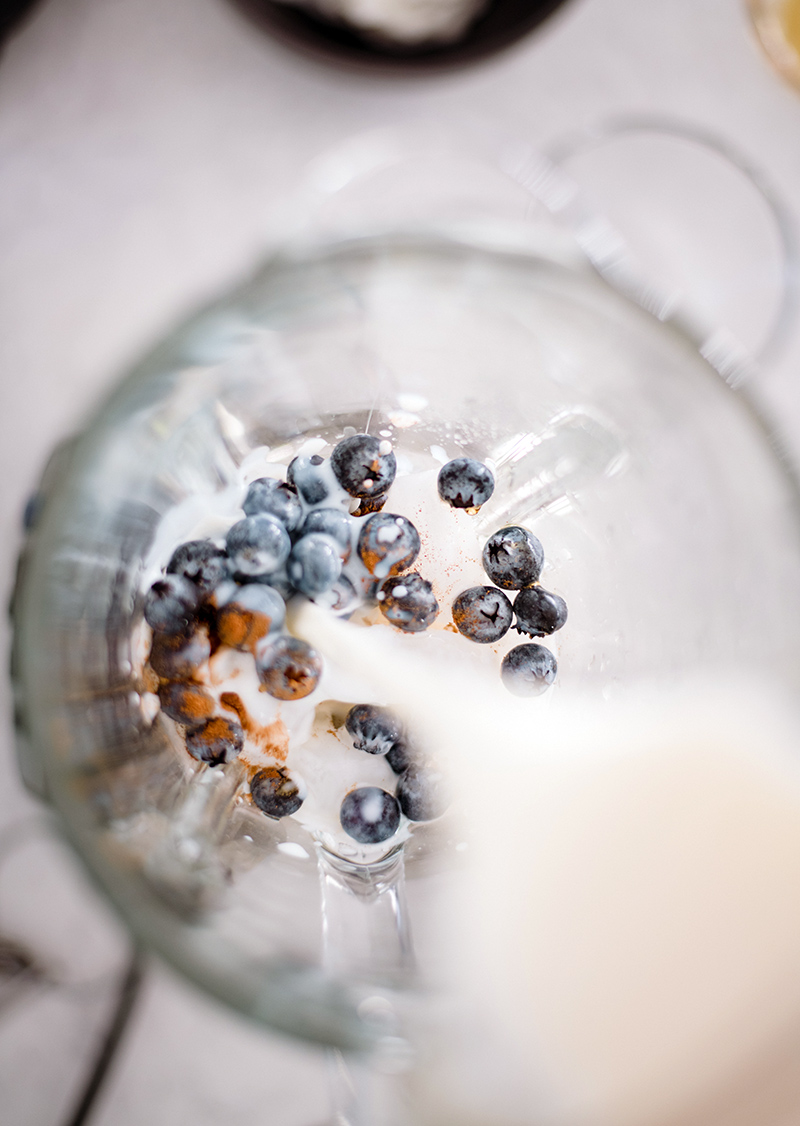 How to Make a Smoothie: Easy Step-By-Step Guide